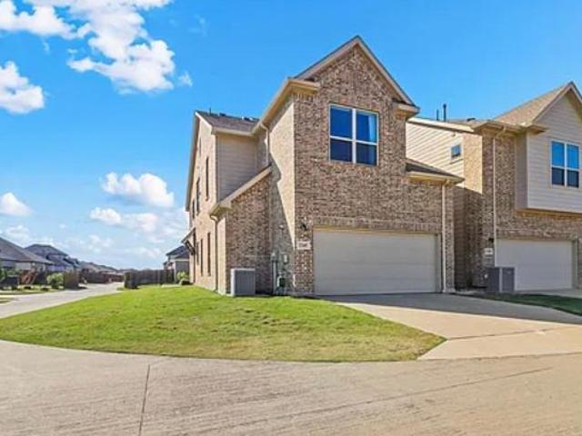 3 Br, 3 bath, Single Family 3348 Archduke Dr