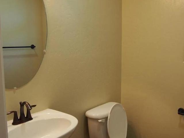 3 Br, 3 bath, Single Family 4402 W Artemisa Drive