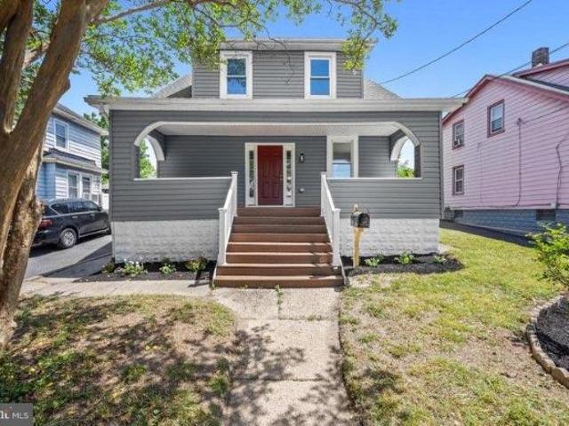 3 Br, 3 bath, Single Family 4409 Wilkens Ave