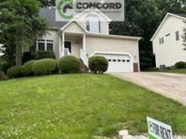 3 Br, 3 bath, Single Family 4419 Suffolk Trail