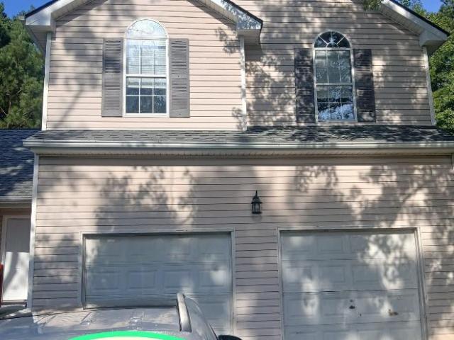 3 Br, 3 bath, Single Family 4479 White Rd