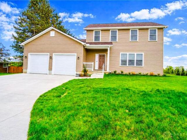 3 Br, 3 bath, Single Family 4487 Straight Arrow Rd