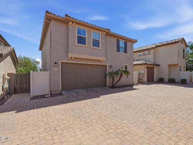 3 Br, 3 bath, Single Family 464 N Ranger Trail