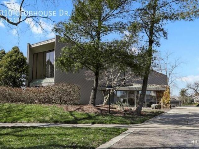 3 Br, 3 bath, Single Family 4010 Clubhouse Dr