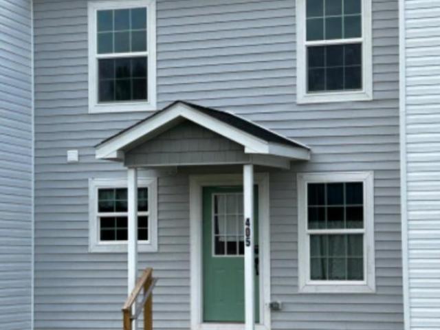 3 Br, 3 bath, Single Family 405 S Magnolia Ave