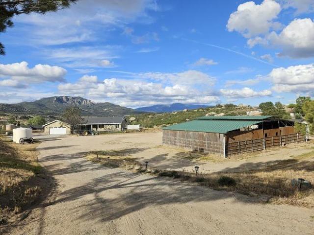 3 Br, 3 bath, Single Family 41550 Saddleback Dr
