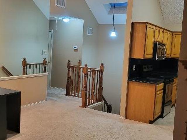 3 Br, 3 bath, Single Family 420 Kyle Dr