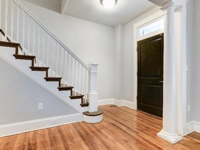 3 Br, 3 bath, Single Family 421 Chimborazo Blvd