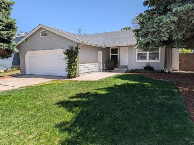 3 Br, 3 bath, Single Family 4260 S Kittredge St