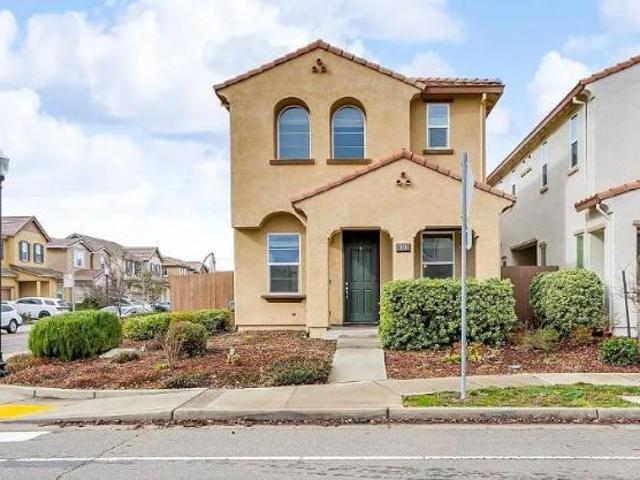 3 Br, 3 bath, Single Family 4389 Natomas Central Drive