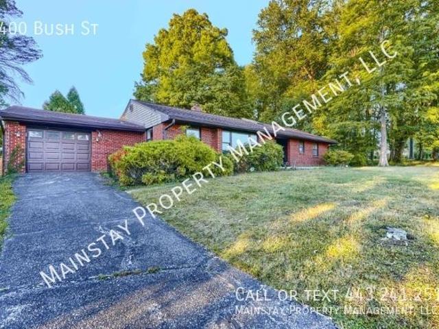 3 Br, 3 bath, Single Family 5400 Bush St