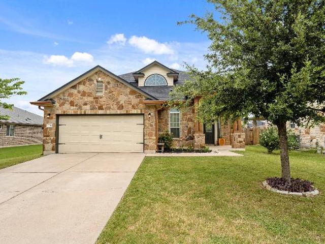 3 Br, 3 bath, Single Family 5516 Pinery Dr