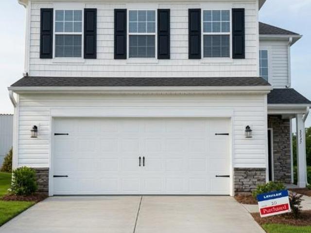 3 Br, 3 bath, Single Family 5537 Hydrangea St