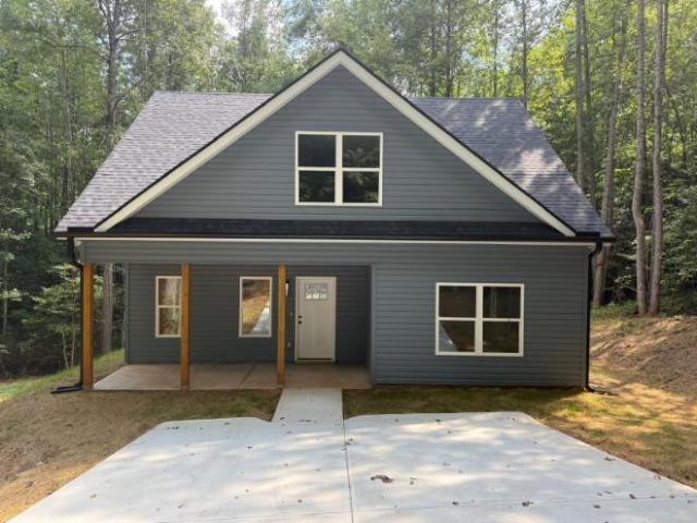 3 Br, 3 bath, Single Family 55 Noah Mountain Road