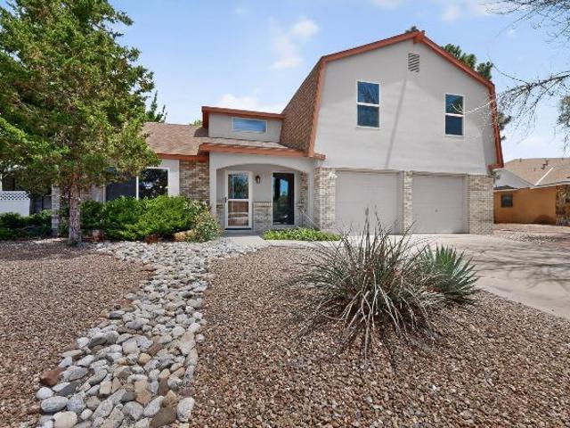 3 Br, 3 bath, Single Family 5612 Chelwood Park Blvd NE