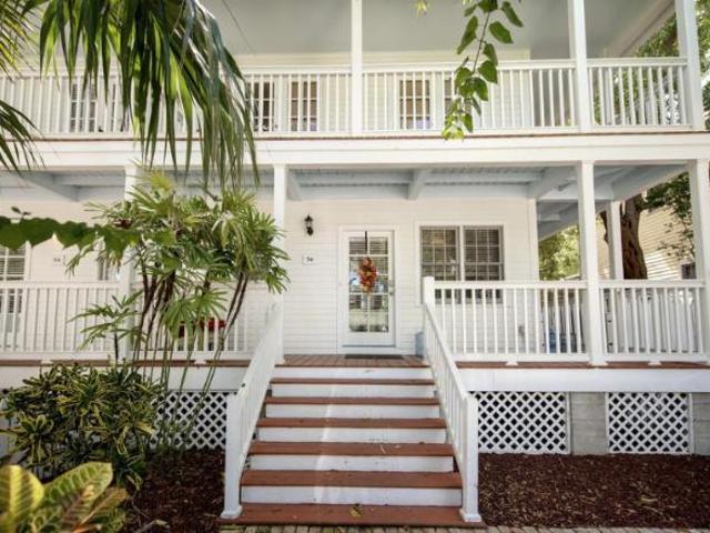 3 Br, 3 bath, Single Family 56 Golf Club Dr
