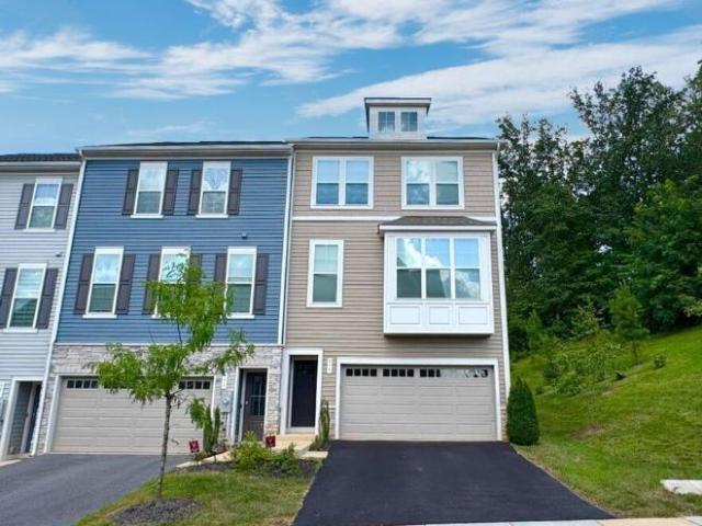 3 Br, 3 bath, Single Family 575 Cross Chase Dr