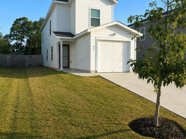 3 Br, 3 bath, Single Family 57 Trinity Cir