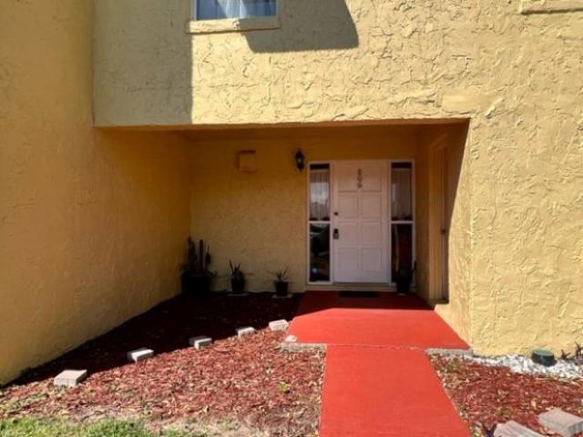 3 Br, 3 bath, Single Family 5850 Cypress Gardens Blvd