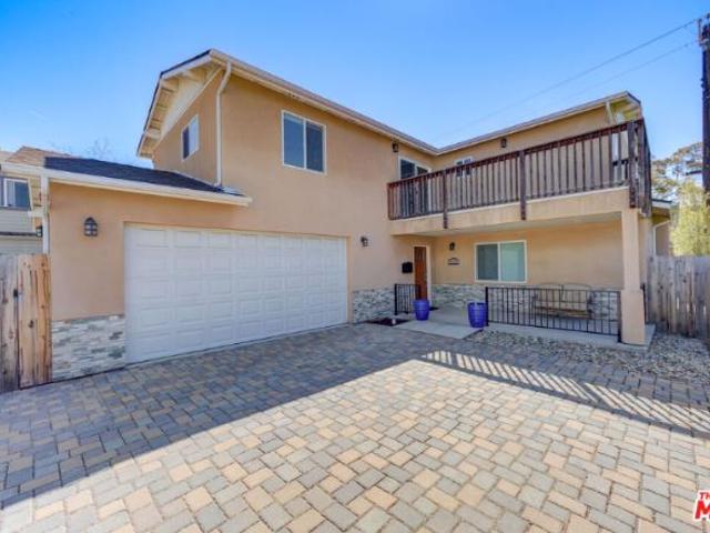 3 Br, 3 bath, Single Family 585 Branch Street