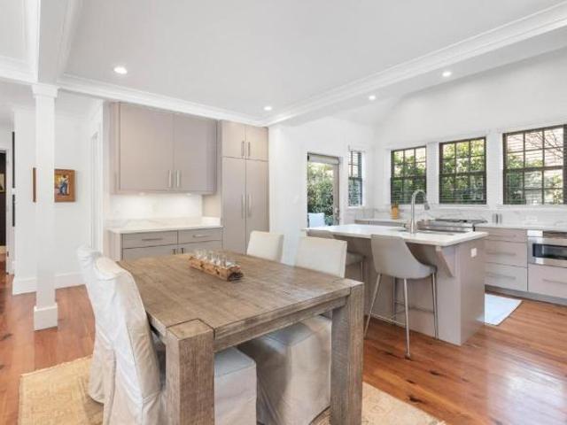 3 Br, 3 bath, Single Family 59 Beverly Rd