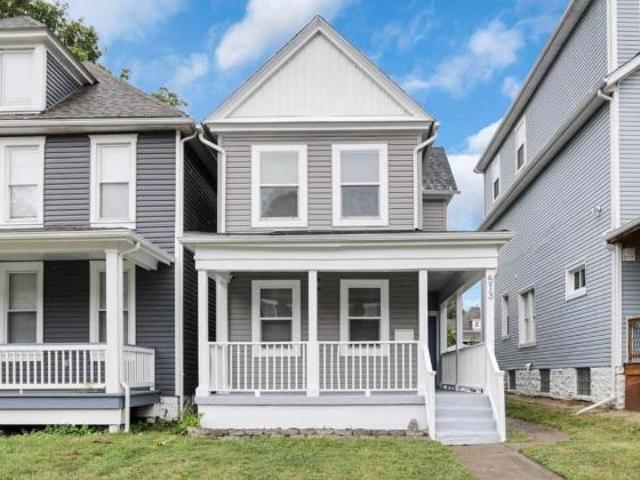 3 Br, 3 bath, Single Family 513 S Champion Ave