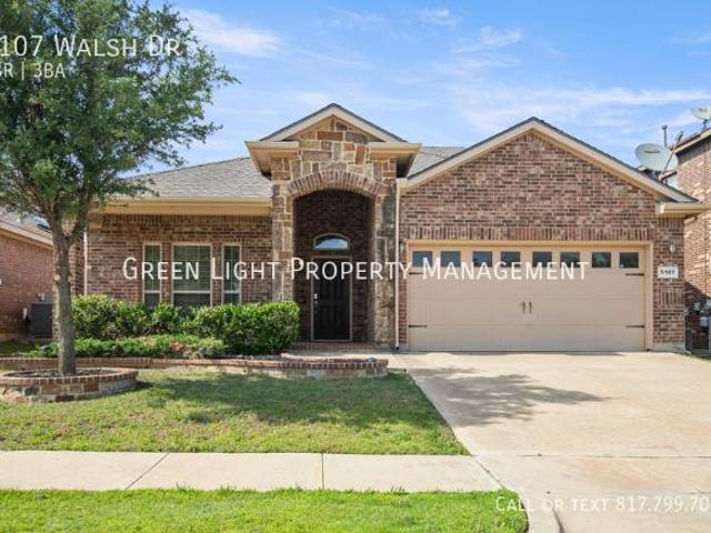 3 Br, 3 bath, Single Family 5107 Walsh Dr