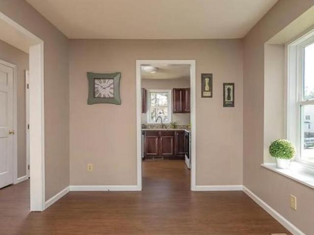 3 Br, 3 bath, Single Family 515 Brent Rd