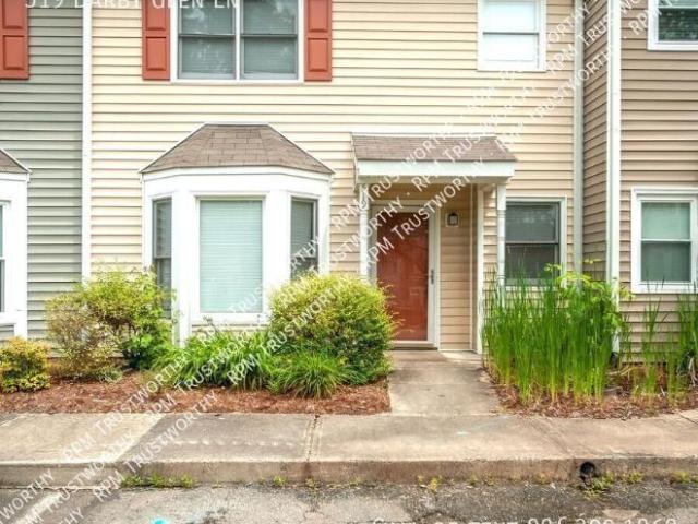 3 Br, 3 bath, Single Family 519 Darby Glen Ln