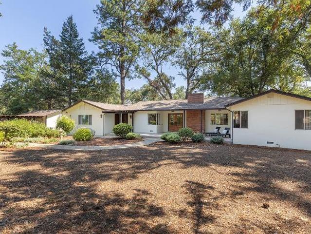 3 Br, 3 bath, Single Family 525 Keyes Avenue