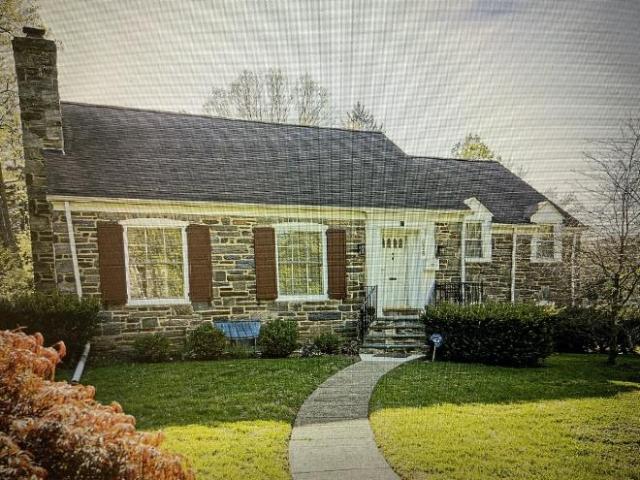 3 Br, 3 bath, Single Family 526 Williams Rd