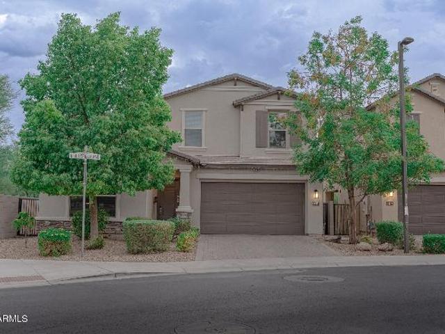 3 Br, 3 bath, Single Family 6523 E Bluefield Avenue