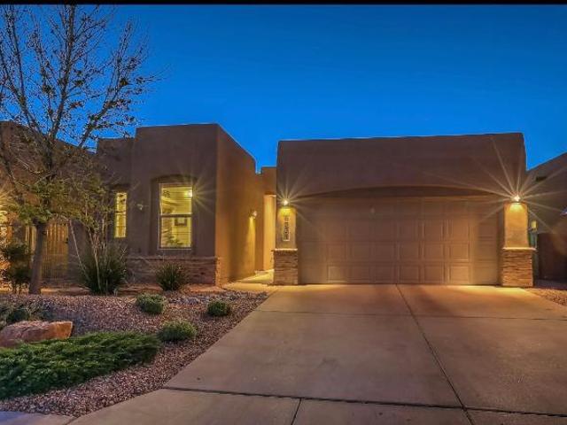 3 Br, 3 bath, Single Family 6531 Agave Verde Way NE