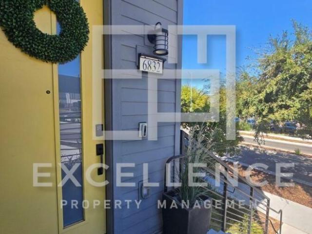 3 Br, 3 bath, Single Family 6832 Quantum Ct