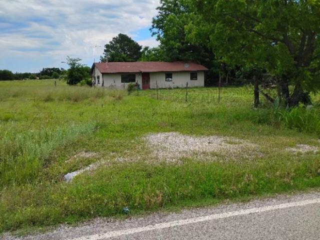 3 Br, 3 bath, Single Family 6881 96th St