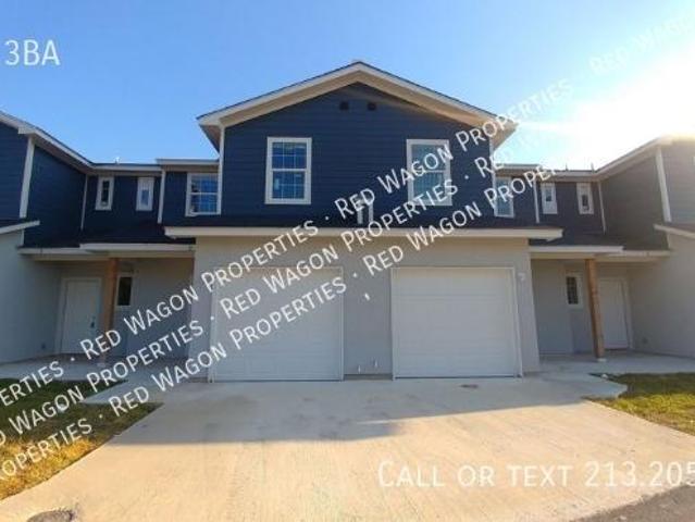 3 Br, 3 bath, Single Family 6926 Crestway Rd