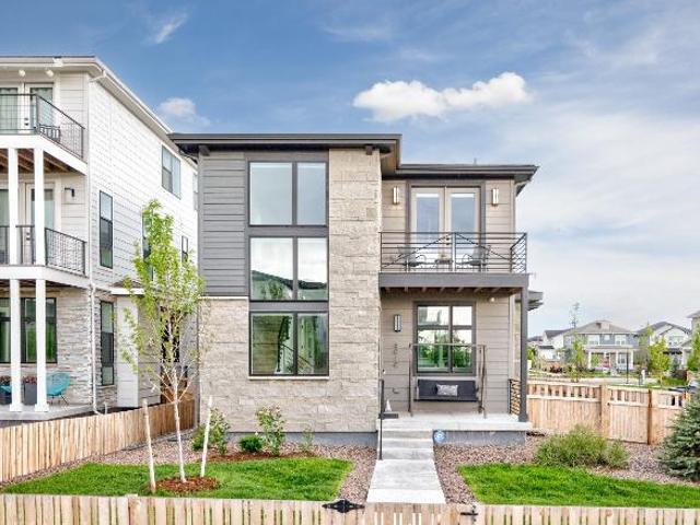 3 Br, 3 bath, Single Family 6010 N Perth St