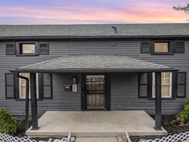 3 Br, 3 bath, Single Family 6208 Bancroft St