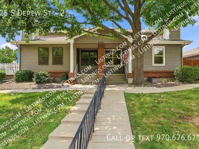 3 Br, 3 bath, Single Family 625 S Depew St