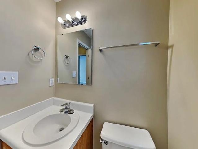 3 Br, 3 bath, Single Family 7517 Thebes Dr