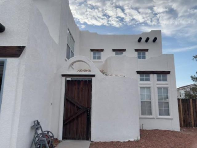 3 Br, 3 bath, Single Family 7560 Luz De Lumbre Ave