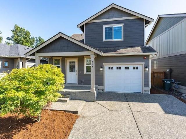 3 Br, 3 bath, Single Family 713 Violet Ln