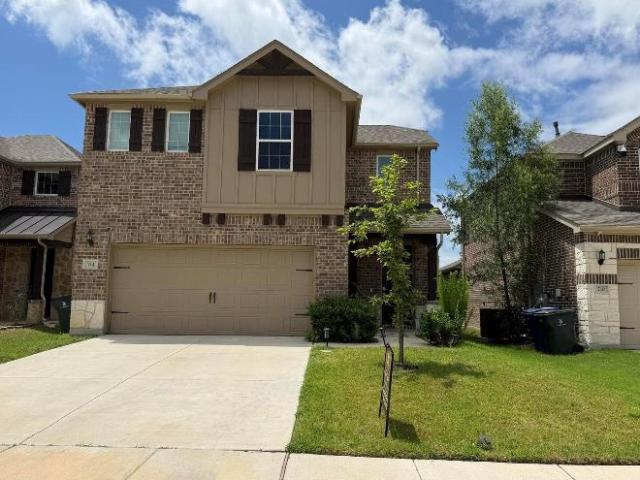3 Br, 3 bath, Single Family 714 Creekwater Ln