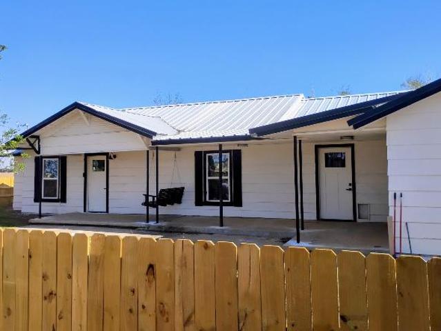 3 Br, 3 bath, Single Family 7212 N County Road 3300