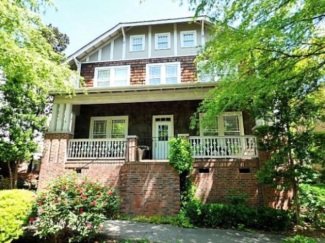 3 Br, 3 bath, Single Family 721 E 10th St