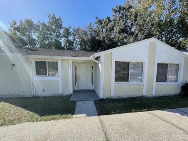 3 Br, 3 bath, Single Family 725 Clayton St
