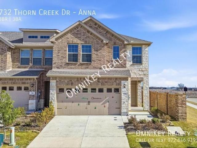 3 Br, 3 bath, Single Family 732 Thorn Creek Dr