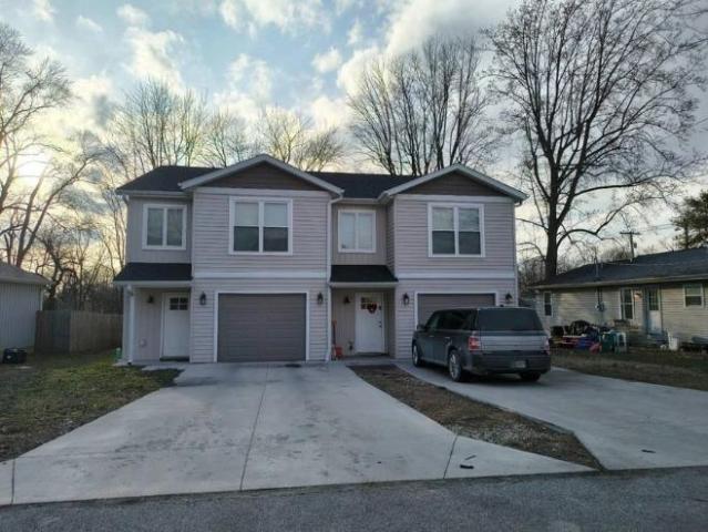 3 Br, 3 bath, Single Family 7 NE 14th St