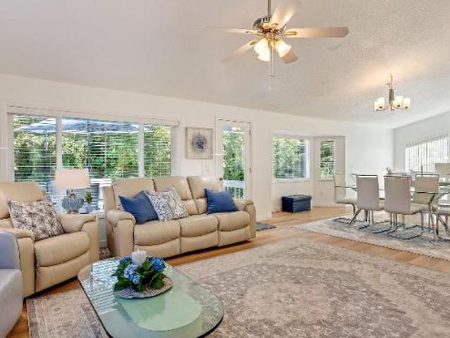3 Br, 3 bath, Single Family 8411 SE Clatsop Ct