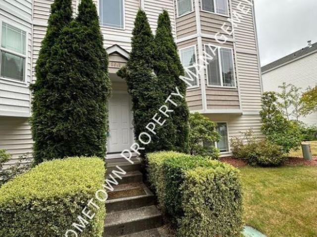 3 Br, 3 bath, Single Family 8612 Sweetbrier Lp